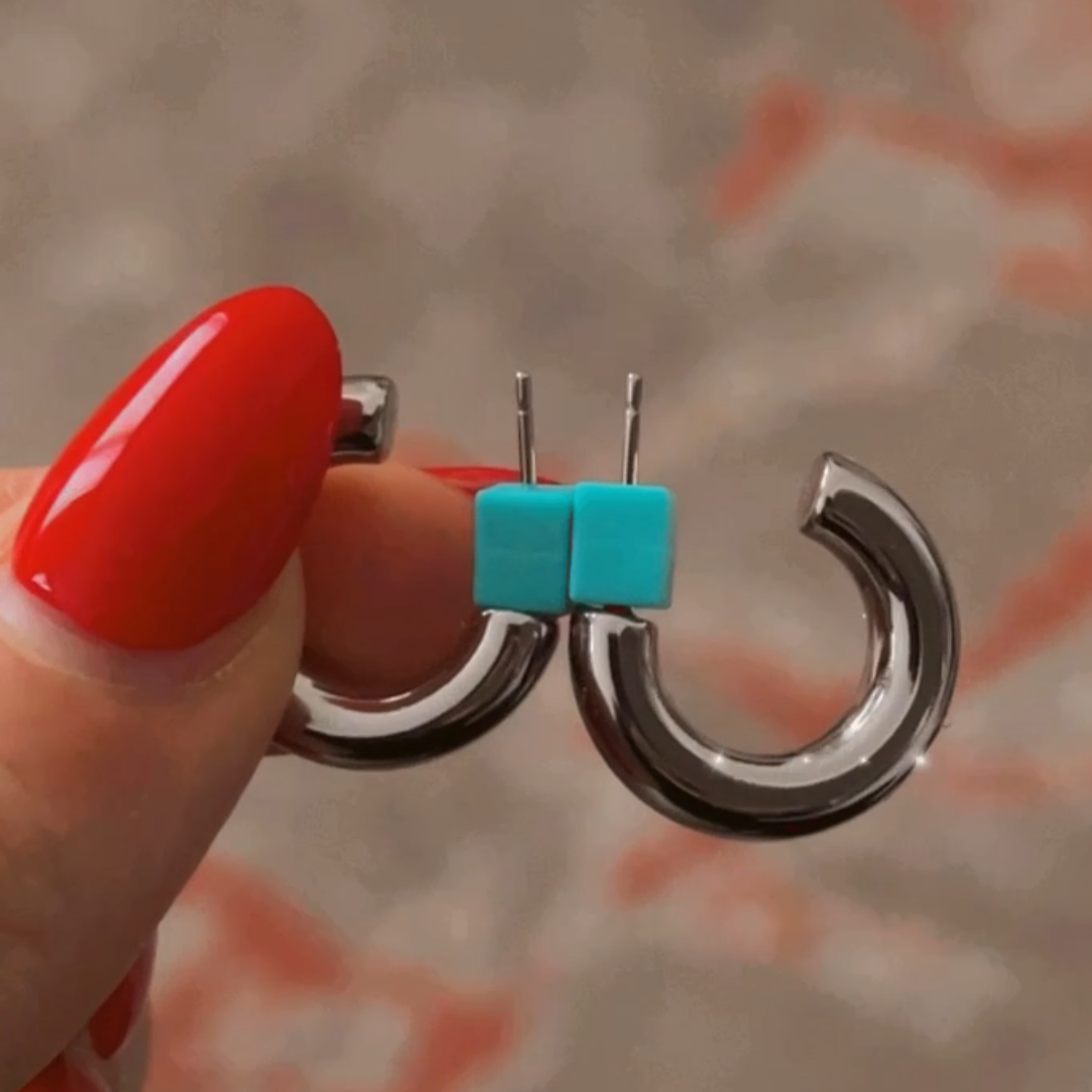 The Minimalist – Oh Snap® Earring Backs